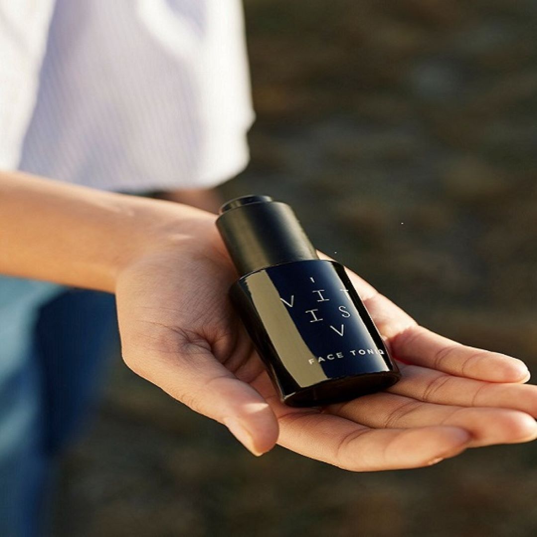 Vitis V Face TonIQ: Embracing Minimalism Skincare for Sustainable Beau